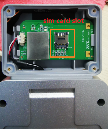 China Visible Light Facial Recognition Terminal With Wireless 4G ...